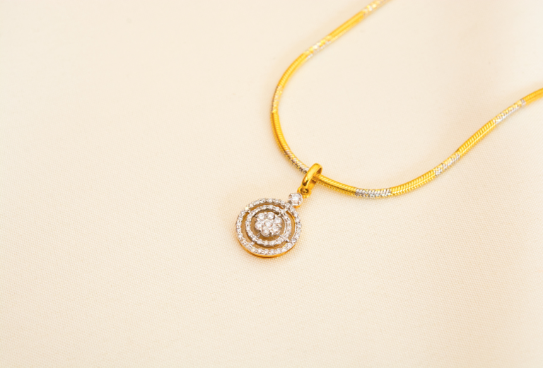 Gold Healing Properties: 5 Benefits for Your Body & Health