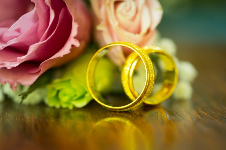 Best Gold Ring Design Trends: 7 Must-Try Styles in 2025